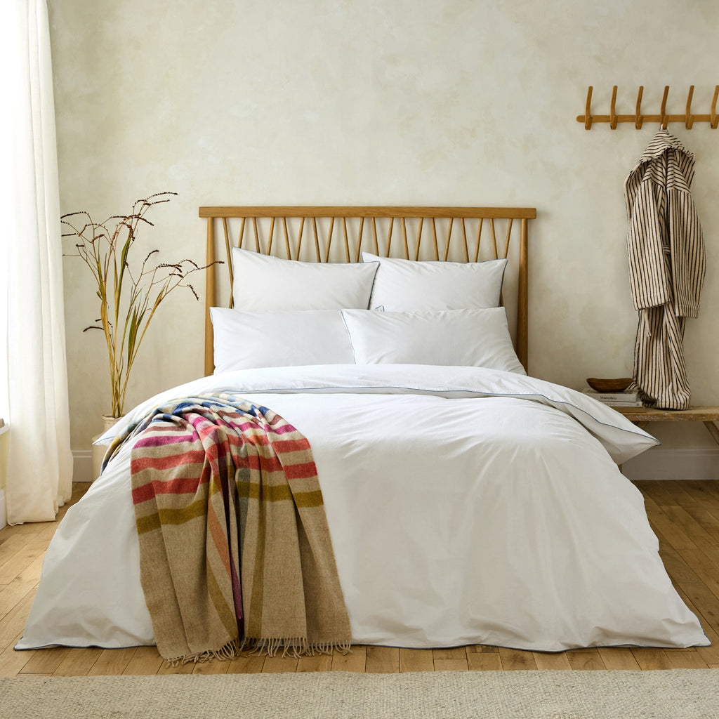 White 400 Thread Count Piped Edge Duvet Cover with Grey Trim | Bed ...